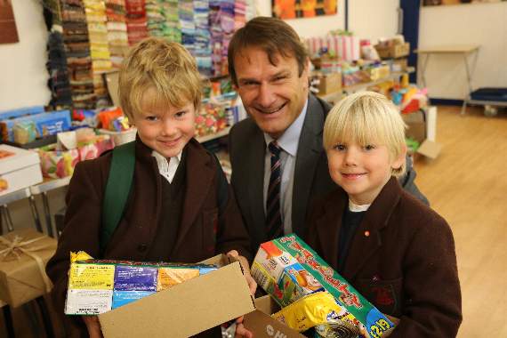 Liphook school pupils celebrate a bumper harvest | petersfieldpost.co.uk